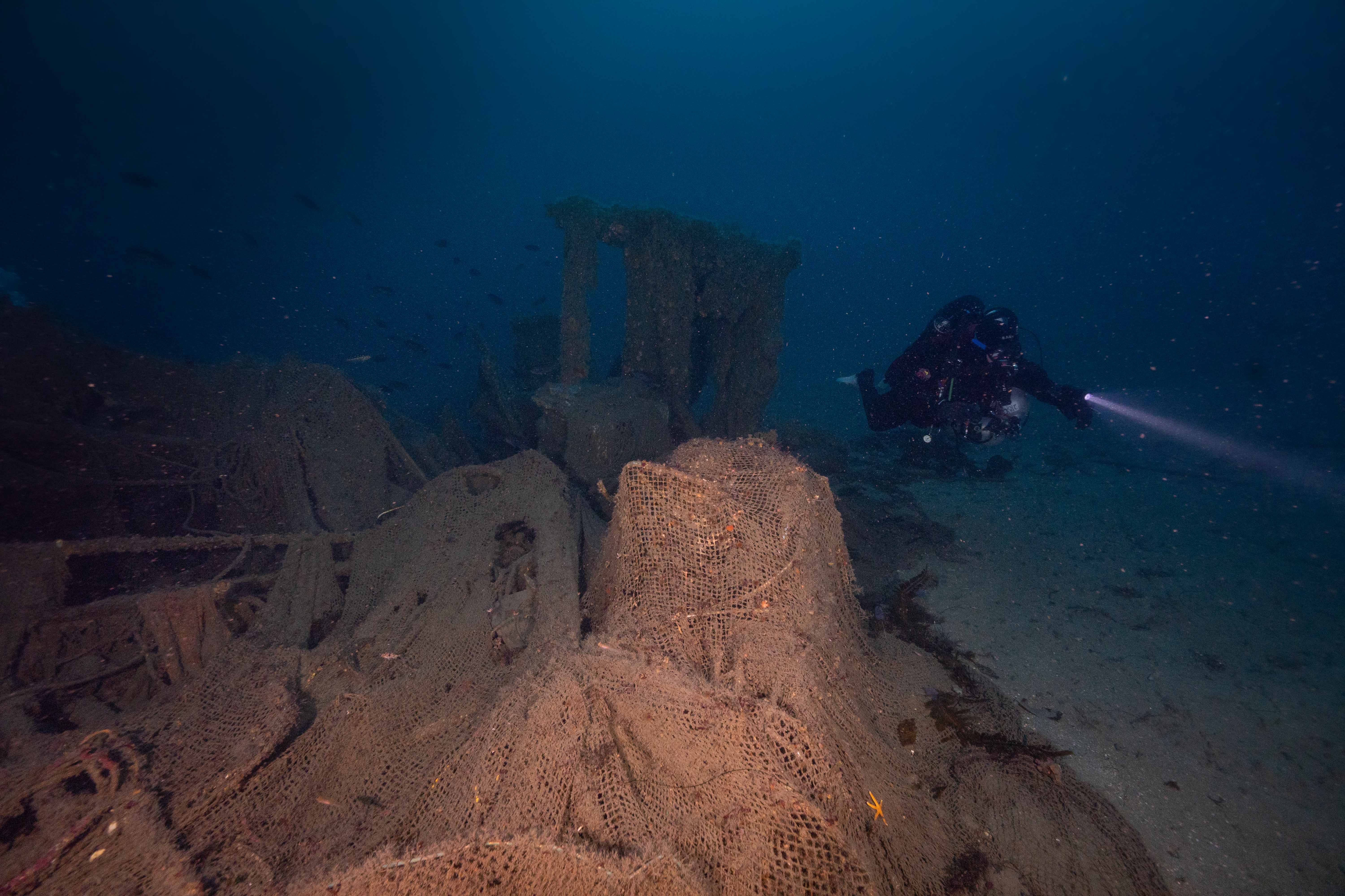 vito-jj-stern – Wrecked in my rEvo