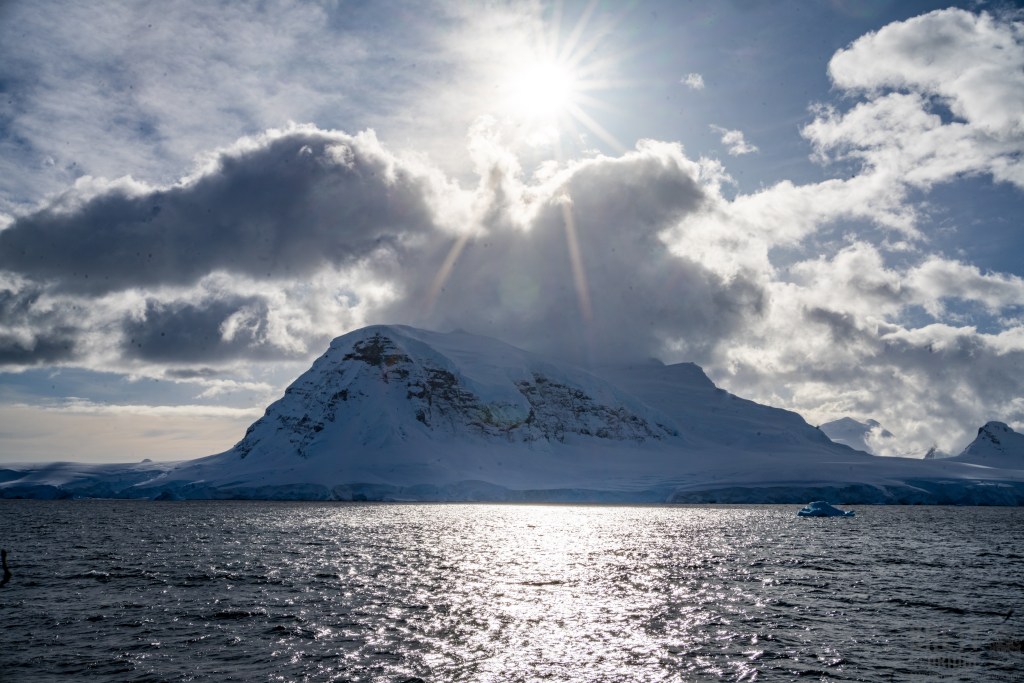 Fournier Bay, Antarctica – Wrecked in my rEvo